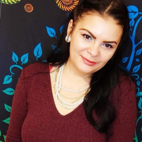 Mirela B. from Romania