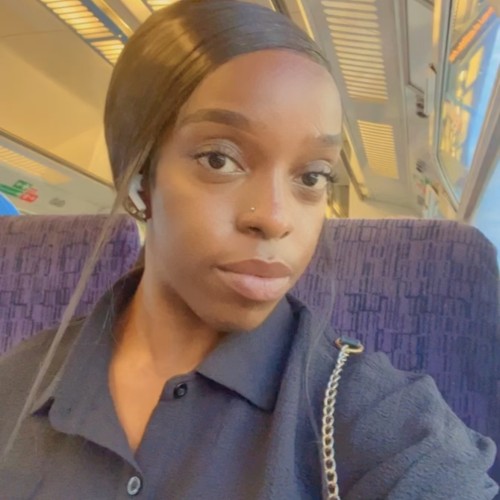 Audrey N. from United Kingdom