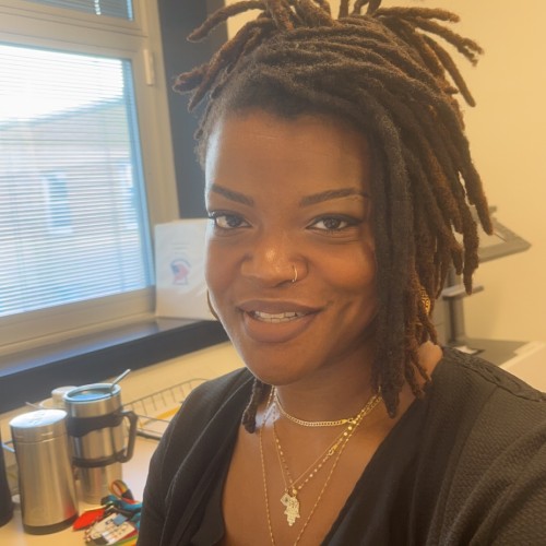 chelcey M. from United States