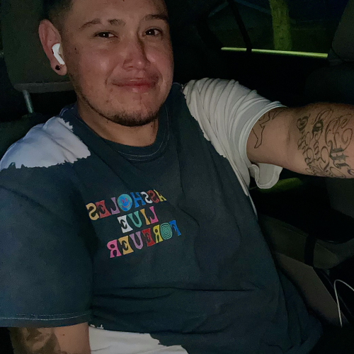 Luz V. from United States