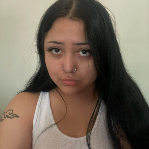 Nadia S. from United States