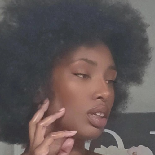 Nzinga H. from United States