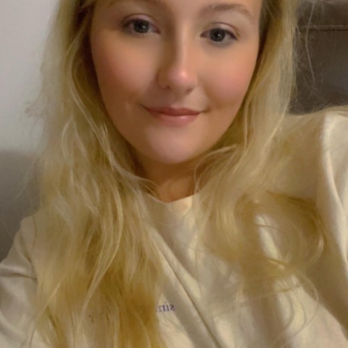 Courtney B. from United States