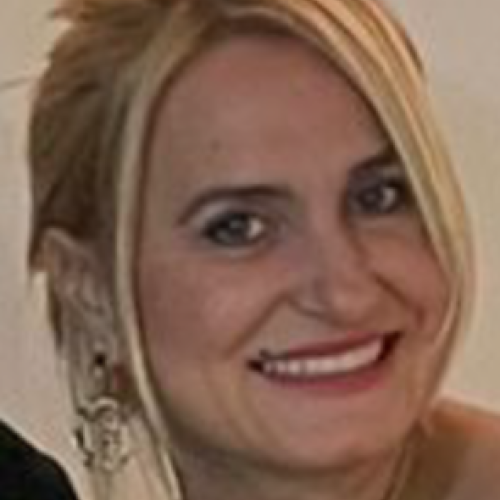 FAE E. from United States