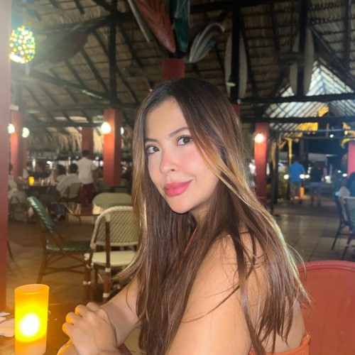 Isabella R. from Colombia