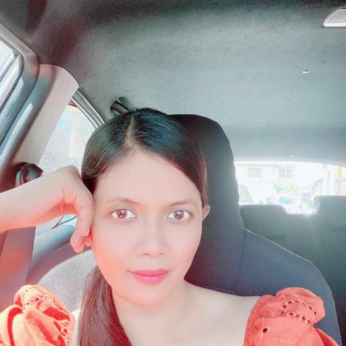 Maria Rose C. from United States