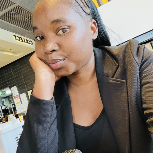 Isabella M. from South Africa