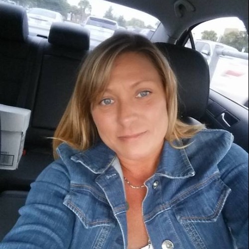 Cyndie S. from United States