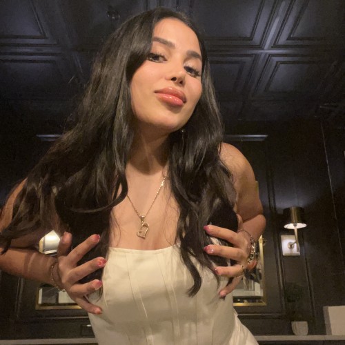 Sally M. from United States