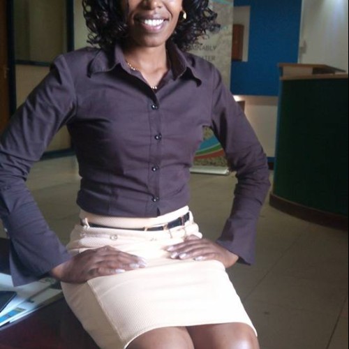 Esther N. from United States